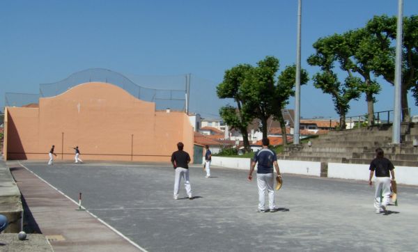 64500 Saint-Jean-de-Luz, France (3 Allée Perkain) Open-air single ...