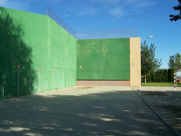 Ctra. Ablitas 31523 Barillas, Navarra Spain (1B) Left walled fronton #1587